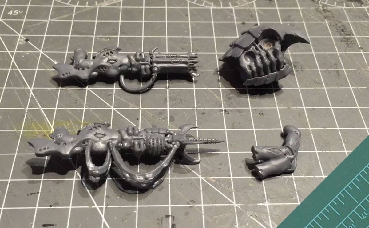 Tyranid Hive Guard: Magnetising the gun arms - Beyond the Tabletop